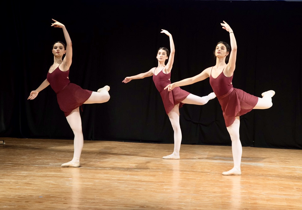 Η ΣΧΟΛΗ -THE SCHOOL – Dance Place Melissia – Σχολή Χορού Ηβης Αναστασιαδου